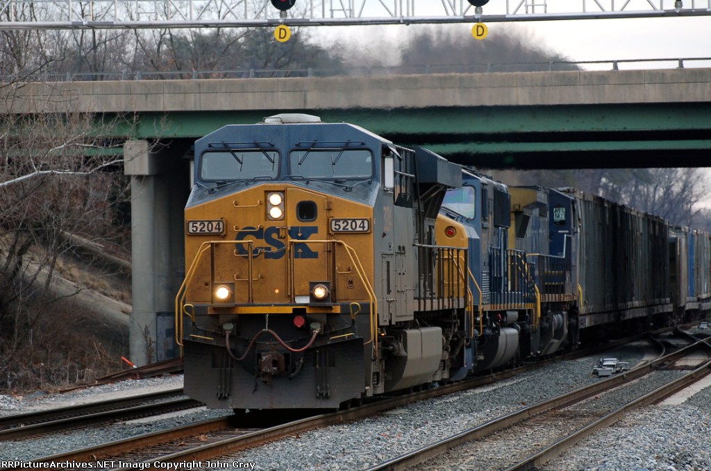 CSXT 5204(ES44DC), CSXT 8754(SD60I) ex CR 5652 (SD60I) & CSXT 7909 (C40-8W)